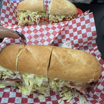 CHIP OFF THE BLOCK DELI - Updated March 2025 - 136 Photos & 101 Reviews ...