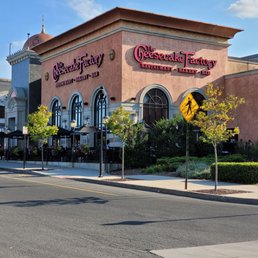 THE CHEESECAKE FACTORY - Updated December 2025 - 1403 Photos & 1045 ...
