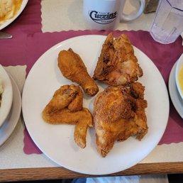 KISSIN’ CUZZINS - Updated July 2024 - 215 Photos & 259 Reviews - 951 ...