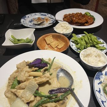 RED TEA HOUSE - Updated January 2025 - 143 Photos & 150 Reviews - 1717 ...