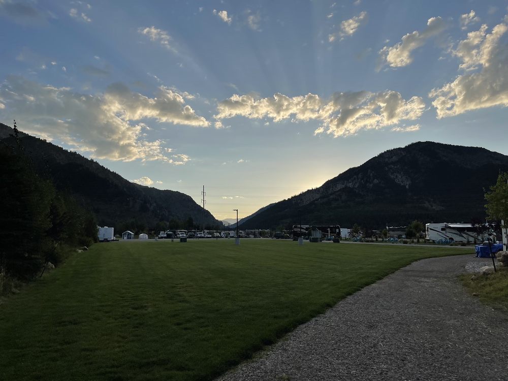 ALPINE VALLEY RV RESORT - Updated December 2025 - 11 Photos - 118450 US ...