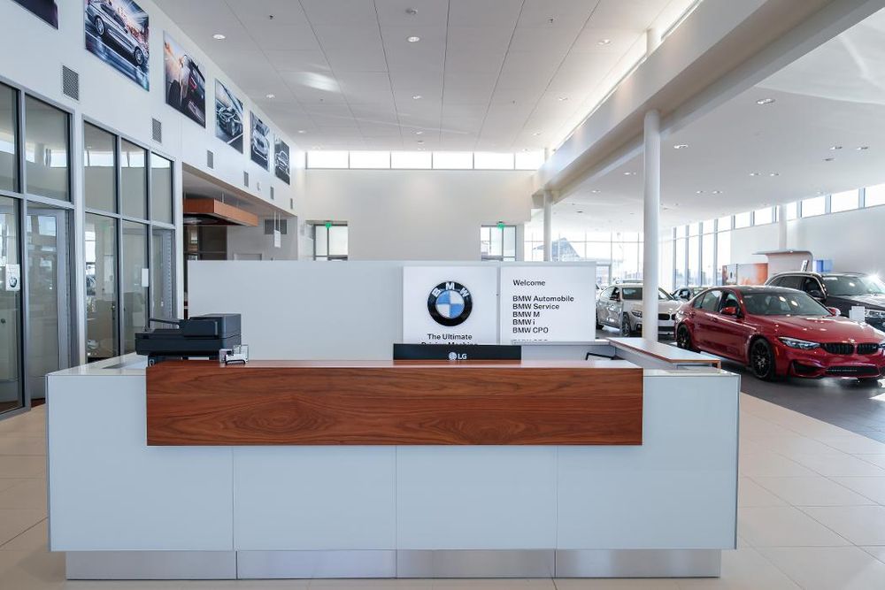 BMW OF WICHITA - Updated January 2026 - 28 Photos & 27 Reviews - 11000 ...
