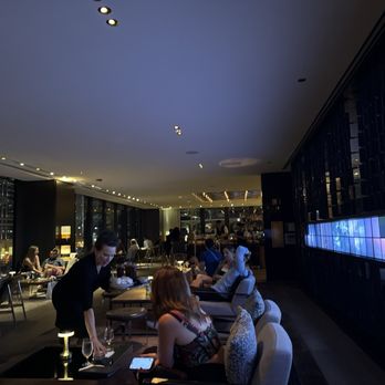 TRAVELLE AT THE LANGHAM, CHICAGO - Updated January 2025 - 774 Photos ...