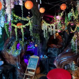 REQUIEM COFFEE TEA AND FANTASY - Updated July 2025 - 1721 Photos & 660 ...