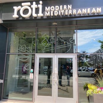 ROTI - Updated December 2025 - 113 Photos & 141 Reviews - 1526 E 53rd ...