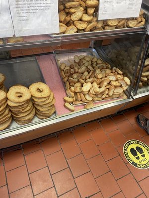 ADDEO BAKERS - Updated May 2025 - 60 Photos & 52 Reviews - 2372 Hughes ...