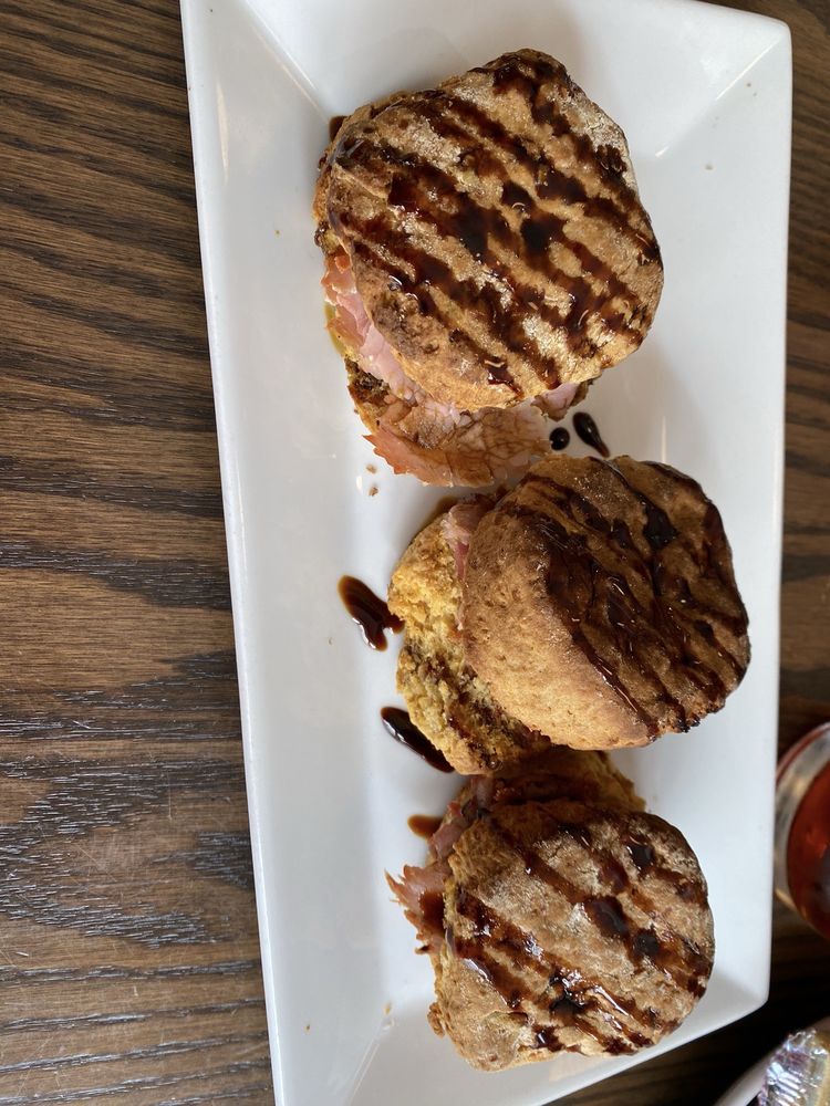 TASTE OF SMITHFIELD - Updated September 2025 - 232 Photos & 172 Reviews ...