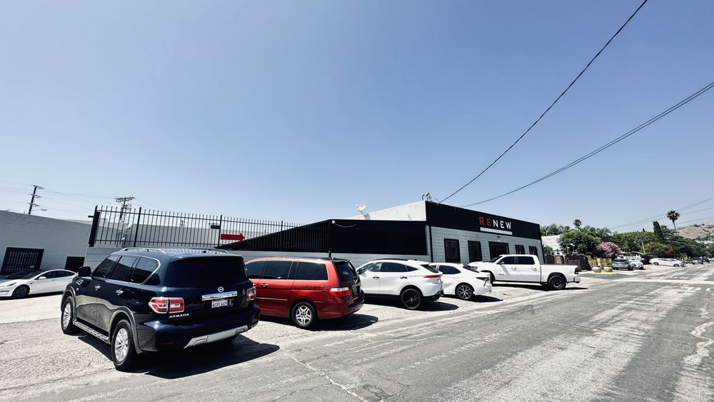 RENEW COLLISION CENTER - Updated June 2026 - 10 Photos - 7521 N ...