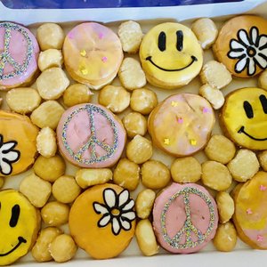 COUNTRY DONUTS - Updated March 2025 - 12 Photos & 26 Reviews - 4524 ...