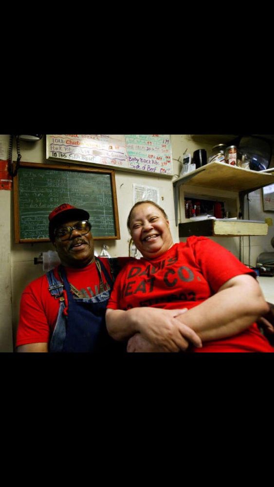 DAVIS MEAT MARKET - Updated December 2025 - 2204 Lockwood Dr, Houston ...