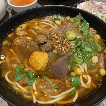 QUE LING RESTAURANT - Updated December 2025 - 174 Photos & 102 Reviews ...