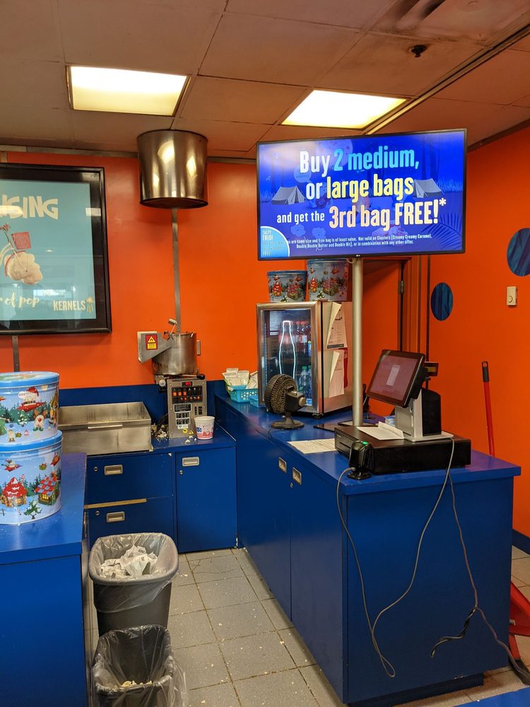 KERNELS POPCORN - Updated January 2025 - 12 Photos - 509 Bayfield ...