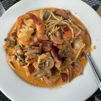 FISHBONE’S CAJUN & CREOLE RESTAURANT - Updated December 2025 - 96 ...