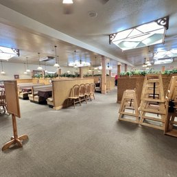 CARRIAGE CROSSING RESTAURANT AND BAKERY - Updated July 2025 - 190 ...