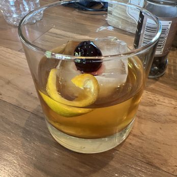 THE GINGER MAN - Updated July 2024 - 156 Photos & 126 Reviews - 5228 N ...