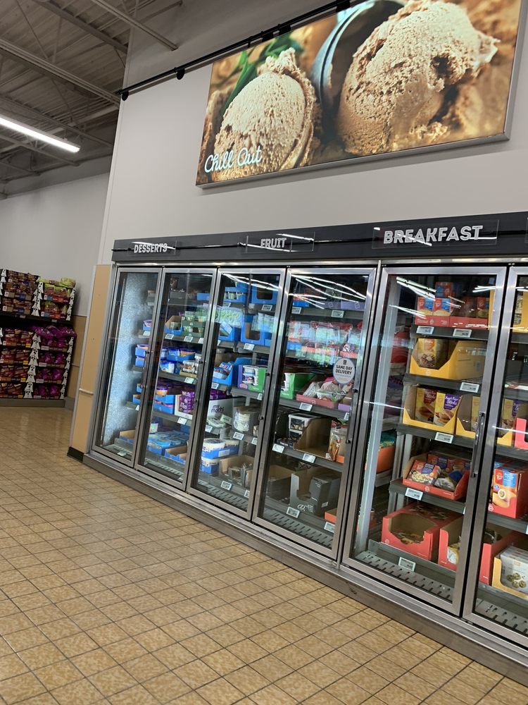 ALDI - Updated December 2025 - 15 Photos - 1700 Pipestone Rd, Benton ...