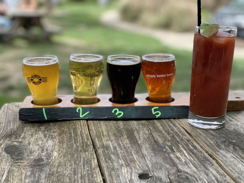 6 BEARS & A GOAT - 168 Photos & 149 Reviews - Breweries - 1140 ...