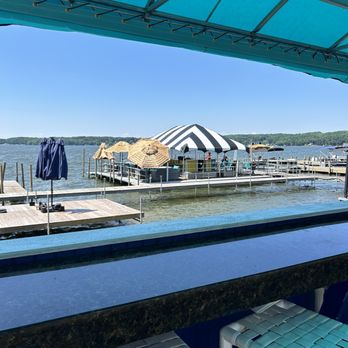 THE FISH - Updated July 2025 - 88 Photos & 186 Reviews - 61 Lakeside Dr ...