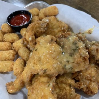 I WINGZ - Updated December 2025 - 59 Photos & 105 Reviews - 2445 25th ...