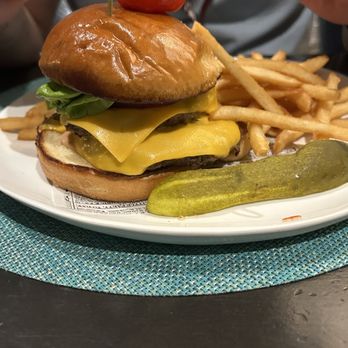 CALYPSO’S POOL BAR & GRILLE - Updated August 2025 - 100 Photos & 48 ...