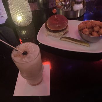 BLUE LINE LOUNGE & GRILL - Updated January 2025 - 342 Photos & 817 ...