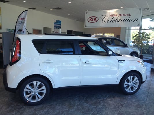 KIA OF MARIN - Updated December 2025 - 24 Photos & 162 Reviews - 105 ...