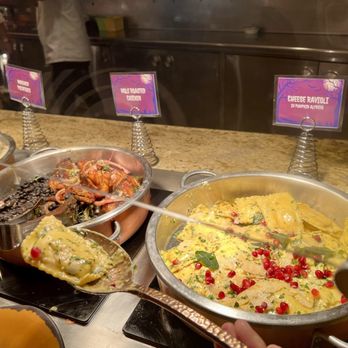 GOOFY’S KITCHEN - Updated January 2025 - 3340 Photos & 2074 Reviews ...