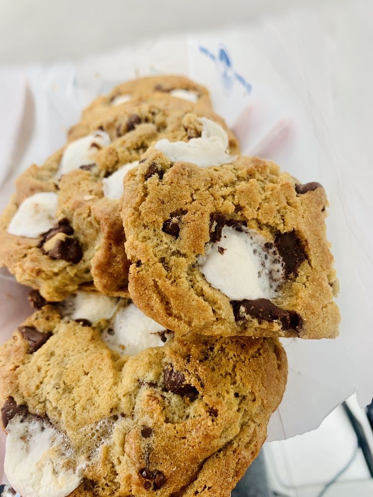 CRUMBLES COOKIES - Updated February 2025 - 330 Photos & 392 Reviews ...
