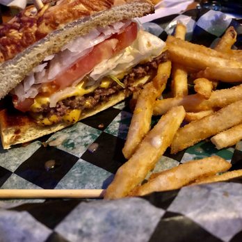 BROTHERS ON OAK - Updated October 2025 - 17 Photos & 36 Reviews - 412 ...