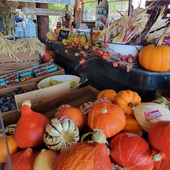 HOFFMAN FARM STORE - Updated July 2025 - 296 Photos & 117 Reviews ...