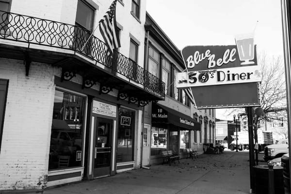 BLUE BELL DINER - 11 Photos & 15 Reviews - 2 W Main St, Mc Connelsville ...