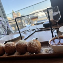 IL CERVO - Updated February 2025 - 374 Photos & 147 Reviews - 420 W ...