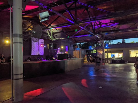 THE ESPEE - 47 Photos & 17 Reviews - 1174 E Commerce St, San Antonio ...