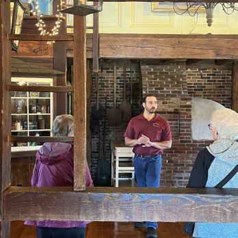 SALEM CROSS INN - Updated January 2025 - 202 Photos & 189 Reviews - 260 ...