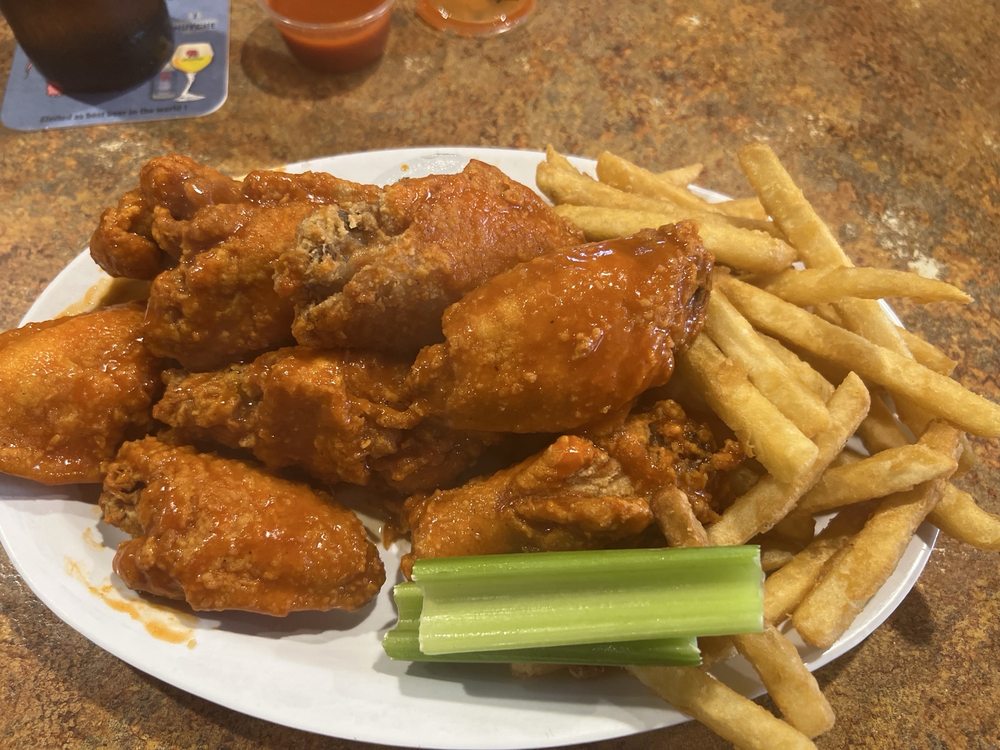 THE INN BETWEEN - Updated January 2026 - 23 Photos & 51 Verified ...