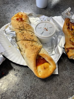 BRUNO BROS PIZZA - Updated October 2025 - 23 Reviews - 5549 Mahoning ...