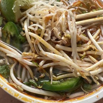 NOODLEZIP - Updated May 2025 - 151 Photos & 156 Reviews - 208 E Main ...