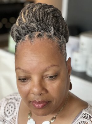 THE GLOW FACTORY DREADLOCK SHOP - Updated December 2025 - 32 Photos ...