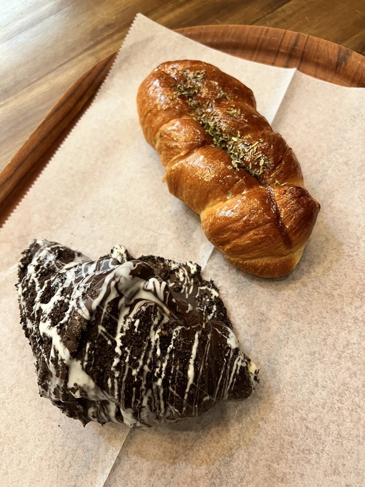 CHATEAU DE CHANTILLY CAFE - 987 Photos & 358 Reviews - 13974 Metrotech ...