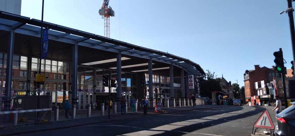 EALING BROADWAY STATION - Updated October 2025 - 21 Photos - The ...