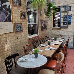 BEA - Updated December 2025 - 2738 Photos & 3100 Reviews - 403 W 43rd ...