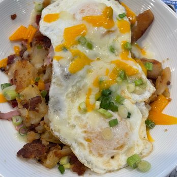 BLUE SWAN DINER - Updated November 2024 - 80 Photos & 177 Reviews ...