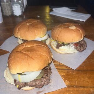 BOOCHES BILLIARD HALL - 100 Photos & 196 Reviews - 110 S 9th St ...