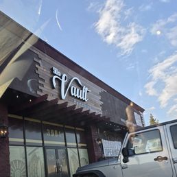 THE VAULT RESTAURANT - Updated December 2025 - 511 Photos & 199 Reviews ...