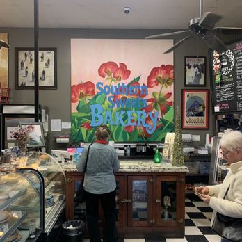 SOUTHERN SWEETS BAKERY - Updated April 2025 - 455 Photos & 460 Reviews ...