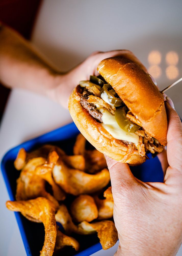 FATBOYS-CRESTVIEW - Updated September 2025 - 46 Photos & 65 Reviews ...