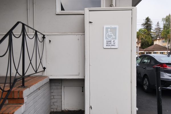 BEN YOUNT, DDS - Updated December 2025 - 46 Photos & 23 Reviews - 720 N ...