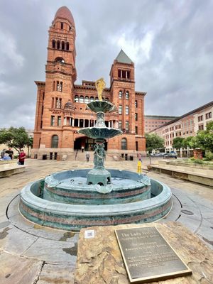 BEXAR COUNTY COURT HOUSE - Updated November 2025 - 97 Photos & 39 ...