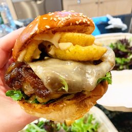 CHOMP KITCHEN AND DRINKS - Updated April 2025 - 327 Photos & 245 ...