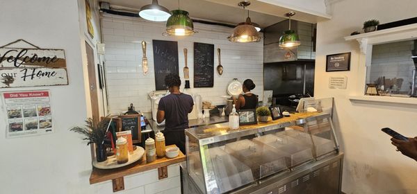 GREEDY POT - Updated October 2025 - 51 Photos & 73 Reviews - 1944 Adam ...